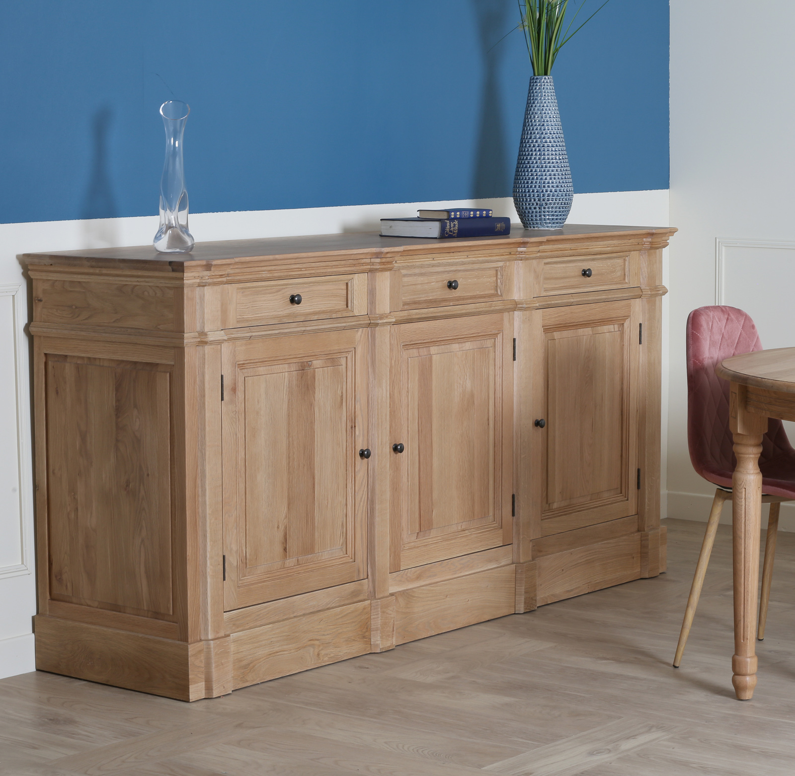 Buffet 3 tiroirs 3 portes Classique Chêne massif 205x55x101cm MEDICIS ...