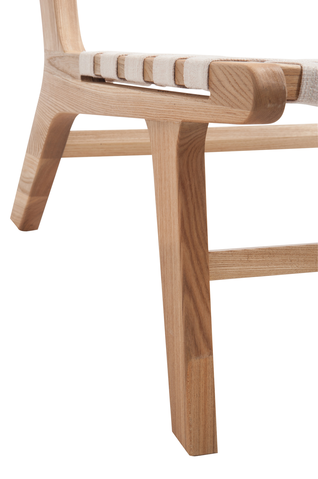 Chaise basse bois tissu tressé réf.30022514 | Chaises | Pier Import