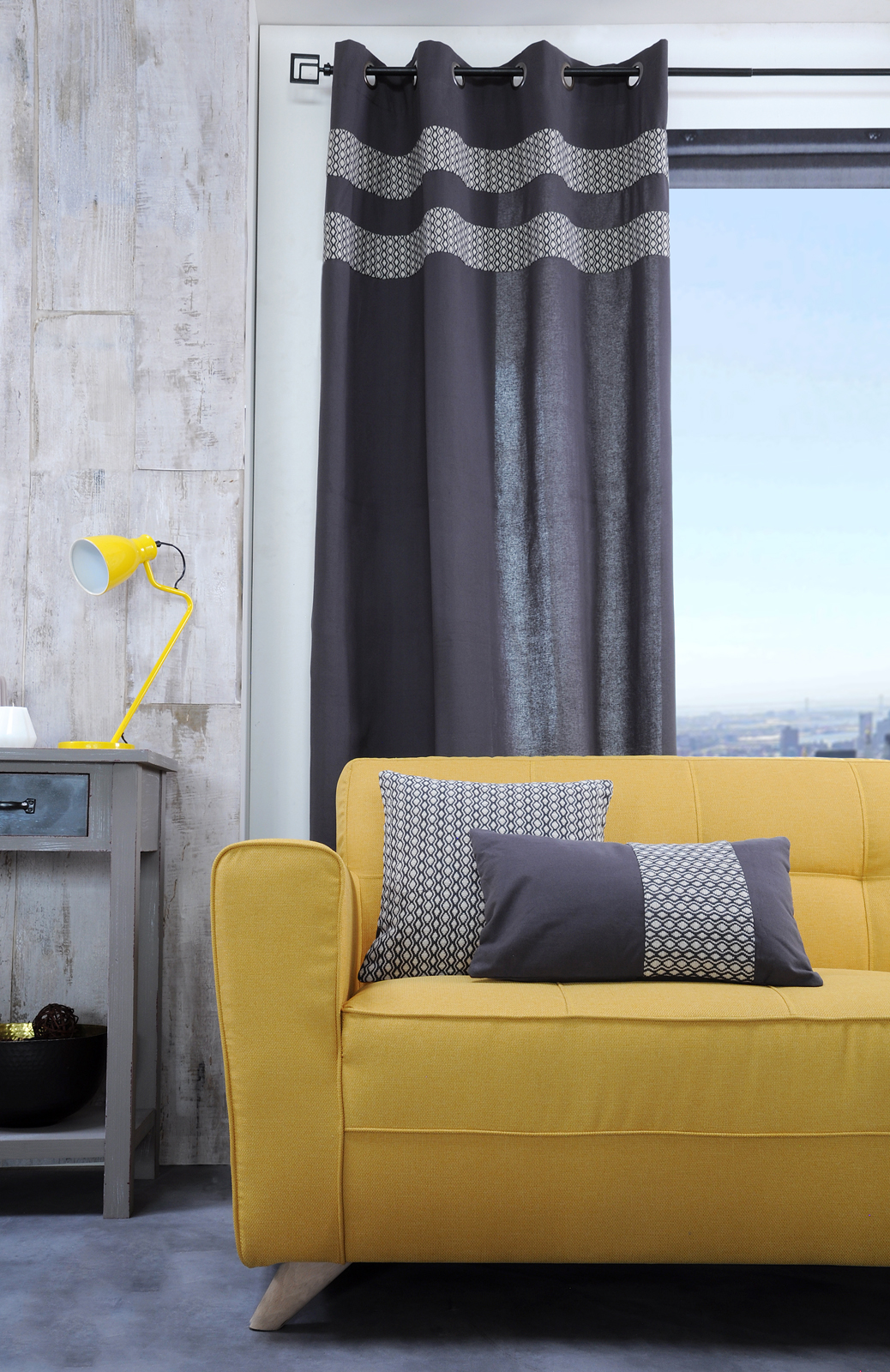 Rideau gris foncé décor effet scandi 135x260cm à oeillets 100% coton ...