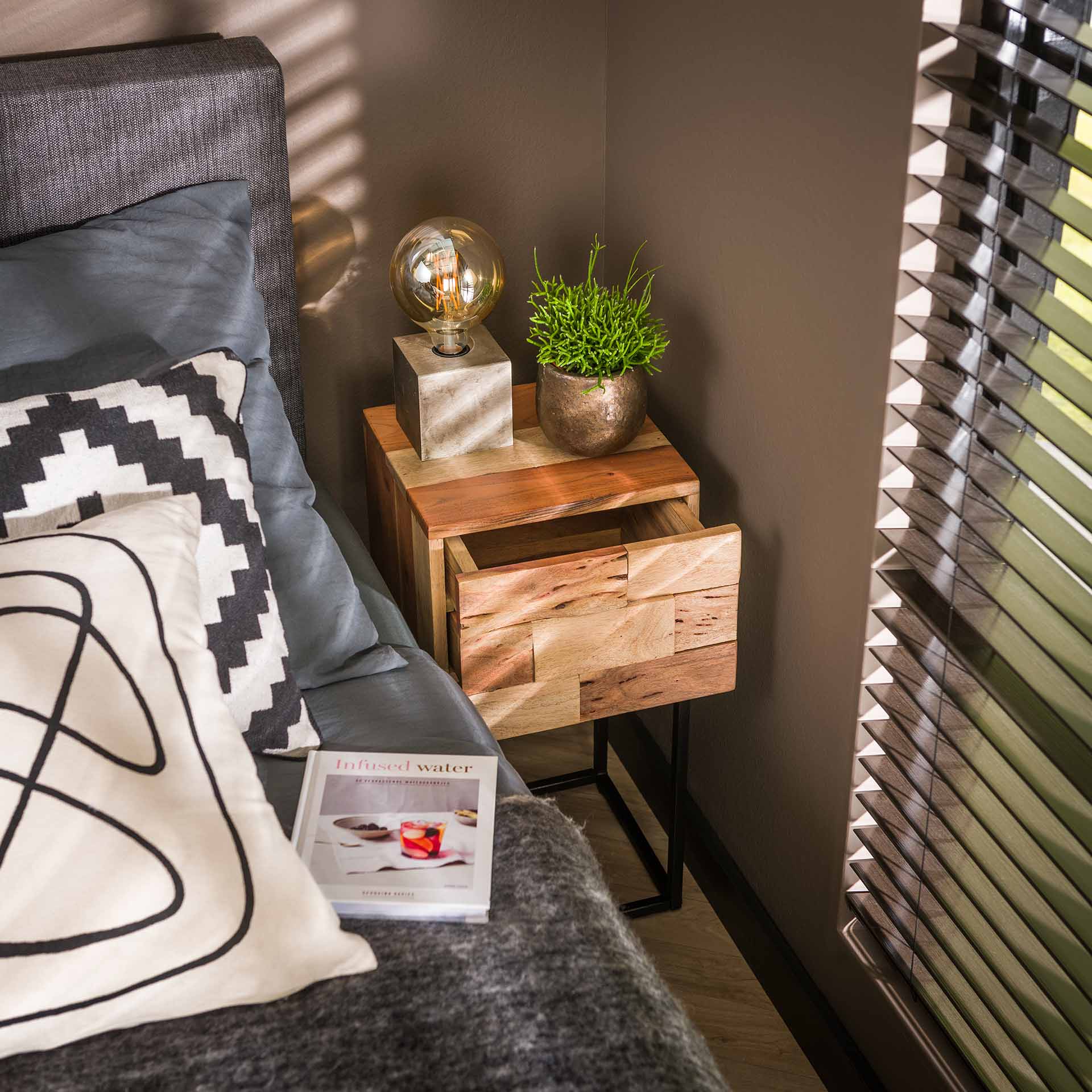 Table de chevet étroite 1 tiroir MELBOURNE | Tables de chevet | Pier Import